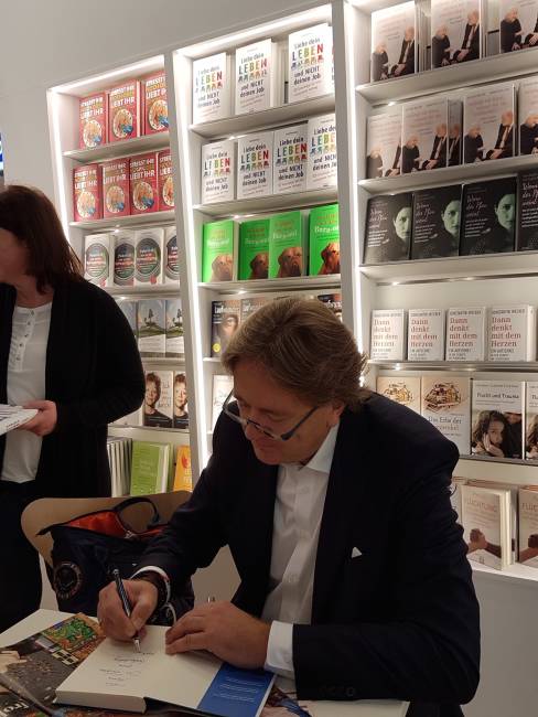 Guru der Gelassenheit Frank Behrendt interviewt Behrendt: „Ich werde ...